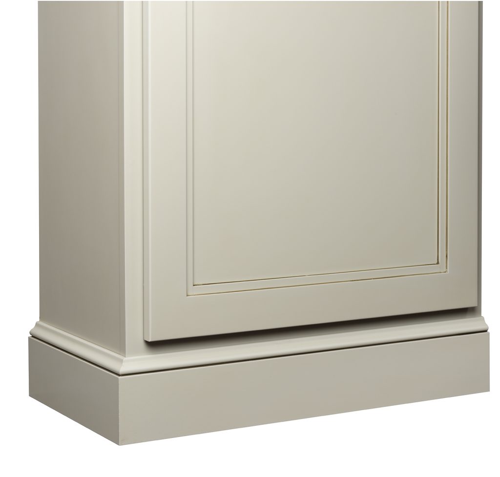 Colonial Base #10 Moulding - Elegant Design